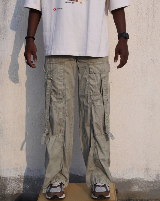 Cargos – Escape Closet